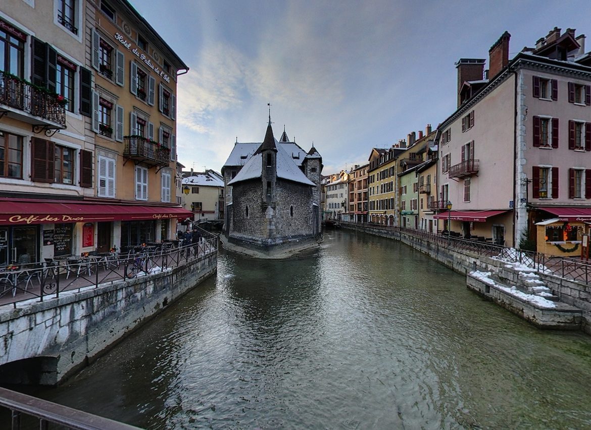 annecy.prison – Lake Annecy
