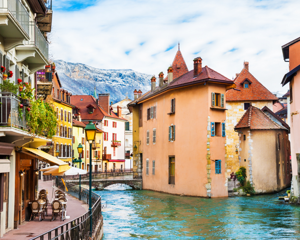 The PERFECT Itinerary for Visiting Annecy – Lake Annecy